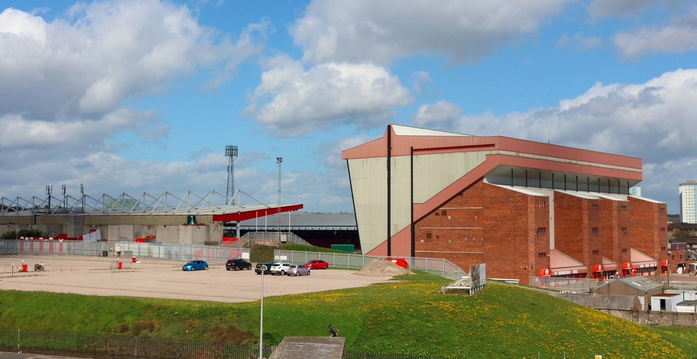 Aberdeen Bolster Squad With a Double Addition - SNN Sports